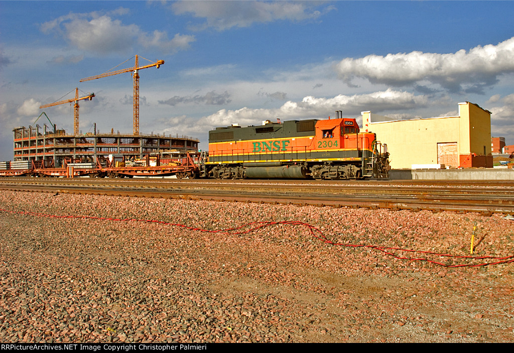BNSF 2304